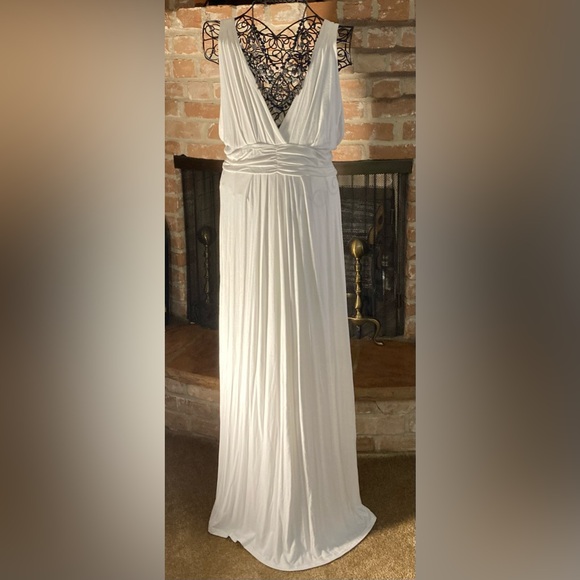 IMAN | Dresses | Iman White Maxi Dress | Poshmark